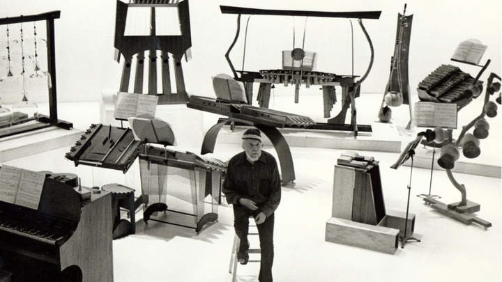 Instrumentarium | Wheeler